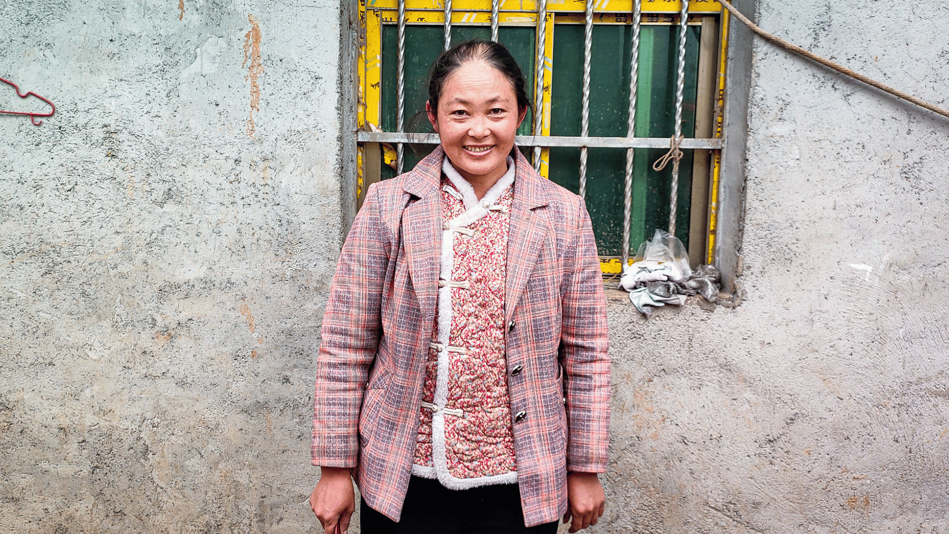 A Single Woman With Multiple Dreams – Captivating International