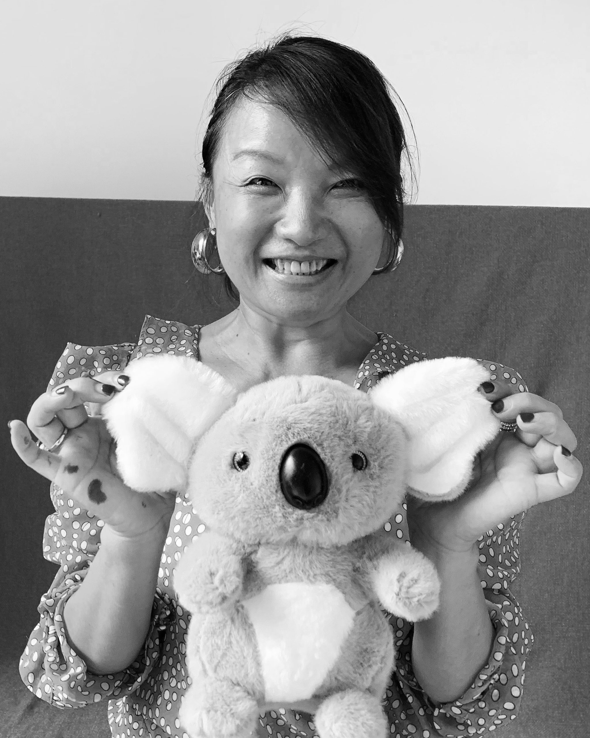 Our Heroes – Captivating International